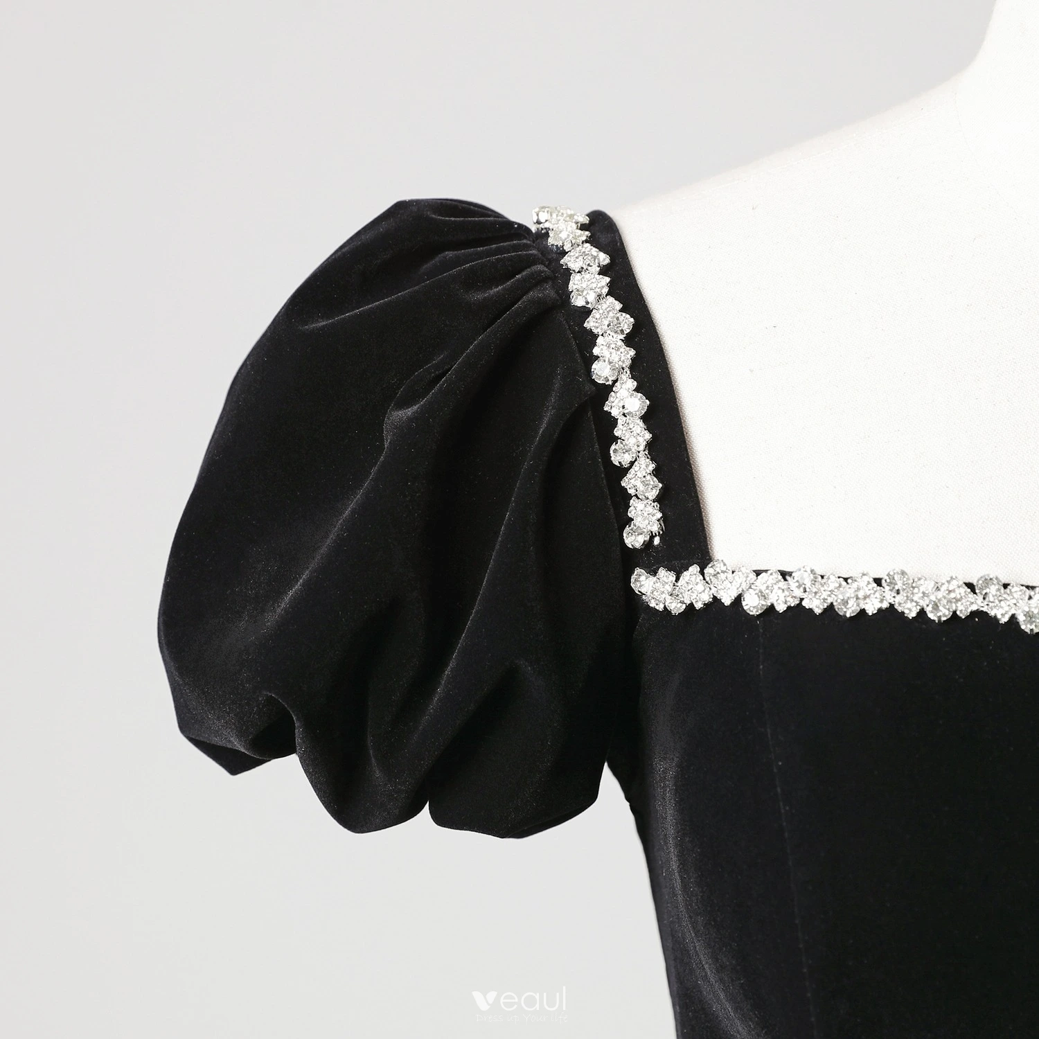 Demure Black Rhinestone Velvet Prom Dresses 2025 Ball Gown Square ...