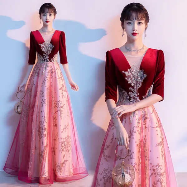Chic Beautiful Burgundy Beading Sequins Prom Dresses 2024 A Line