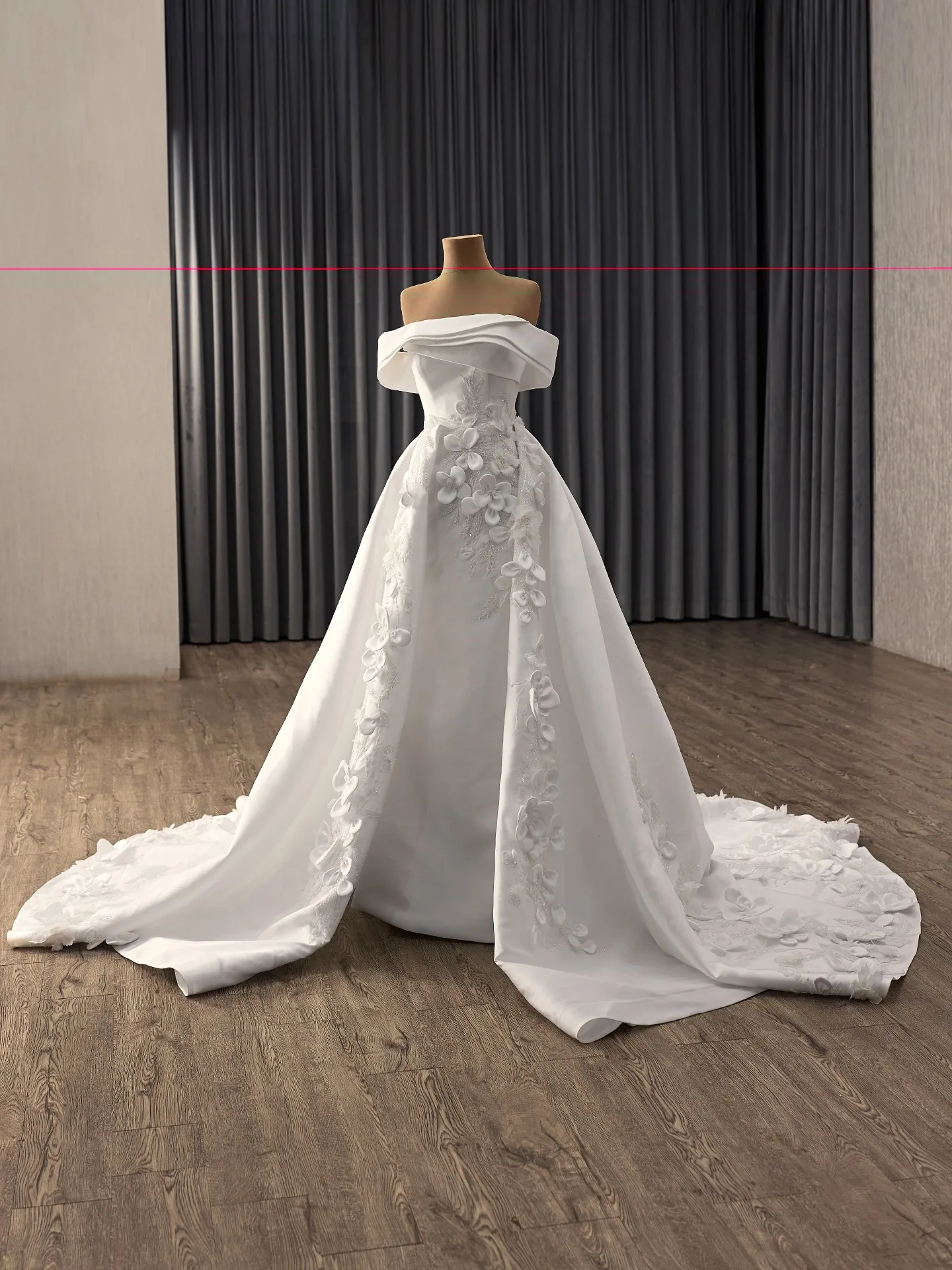 Haut de Gamme Élégant Blanche Fait main Perlage Appliques Paillettes ...