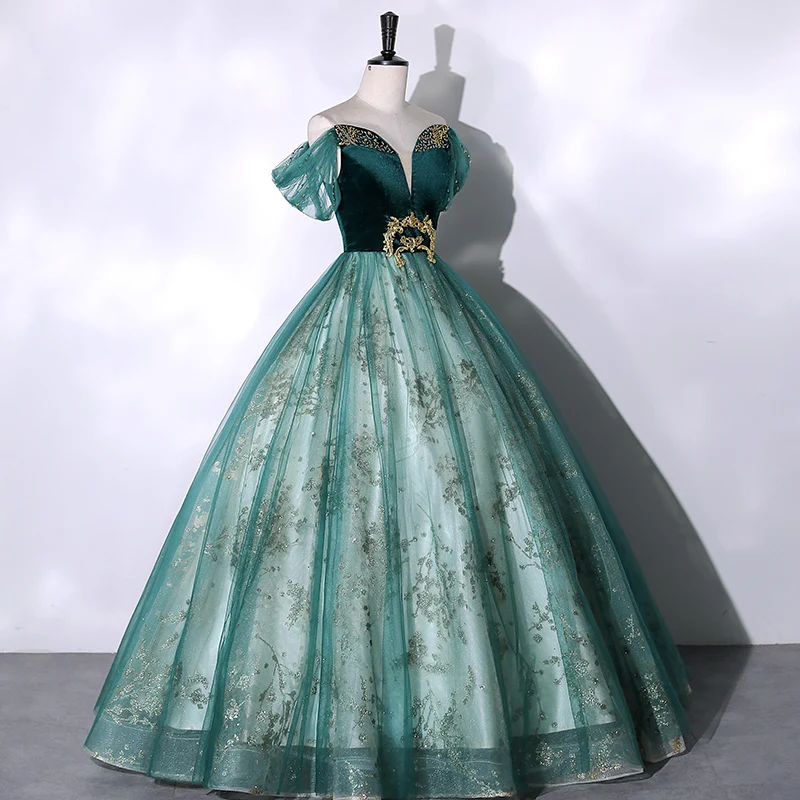Elegante Dunkelgrün Perlenstickerei Pailletten Ballkleider 2023 ...