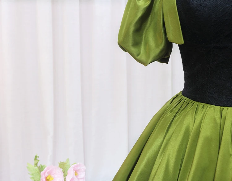 Fashion Clover Green Prom Dresses 2024 Ball Gown V-Neck Puffy Short ...