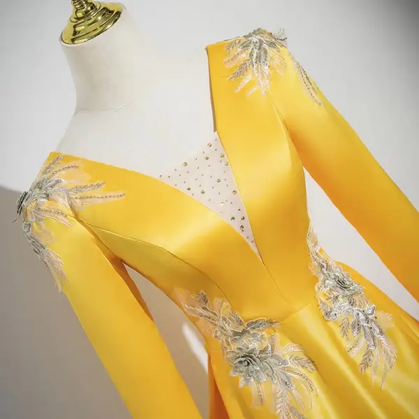 Vintage / Retro Yellow Rhinestone Lace Flower Prom Dresses 2025 A-Line ...